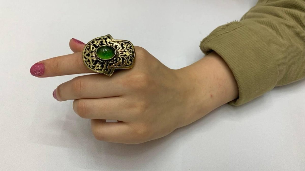 Hand shaped copper ring – PINK SHOP EG